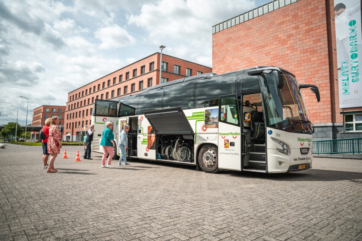 Museum Plus Bus - Museum Plus Bus